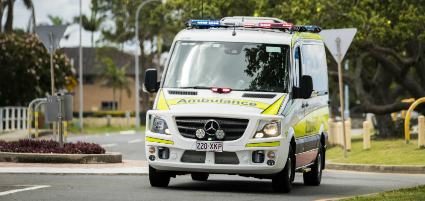 Three people hospitalised following single-vehicle crash into tree ...